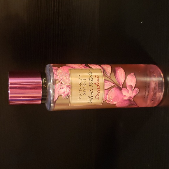 Victoria's Secret | Bath & Body | Victorias Secret Body Spray Velvet ...